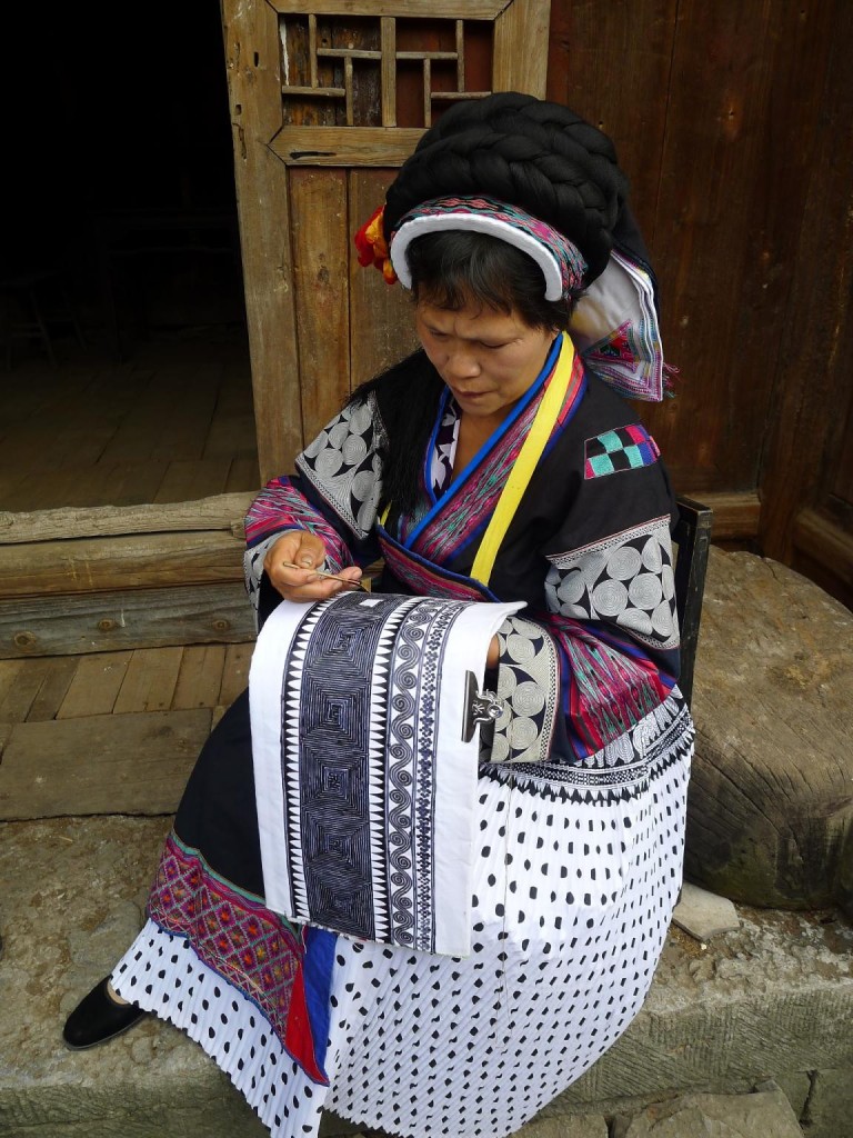 Semi-Native Anthropologist?: Fieldwork Encounters and Positionality in ...